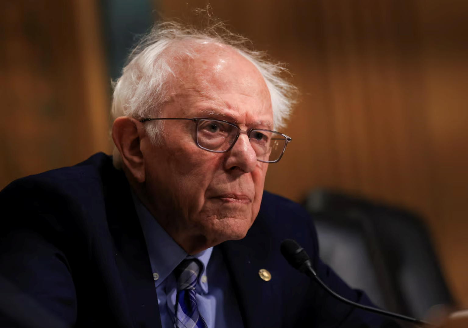 Thượng nghị sĩ Bernie Sanders ủng hộ kế hoạch của ông Trump về việc nắm ...